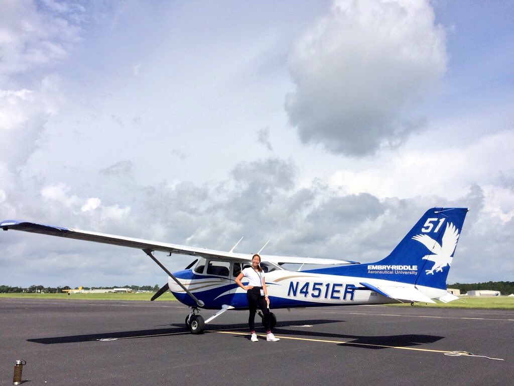 Flying High: Leander HS Senior Earns Pilot License | Leander ISD News