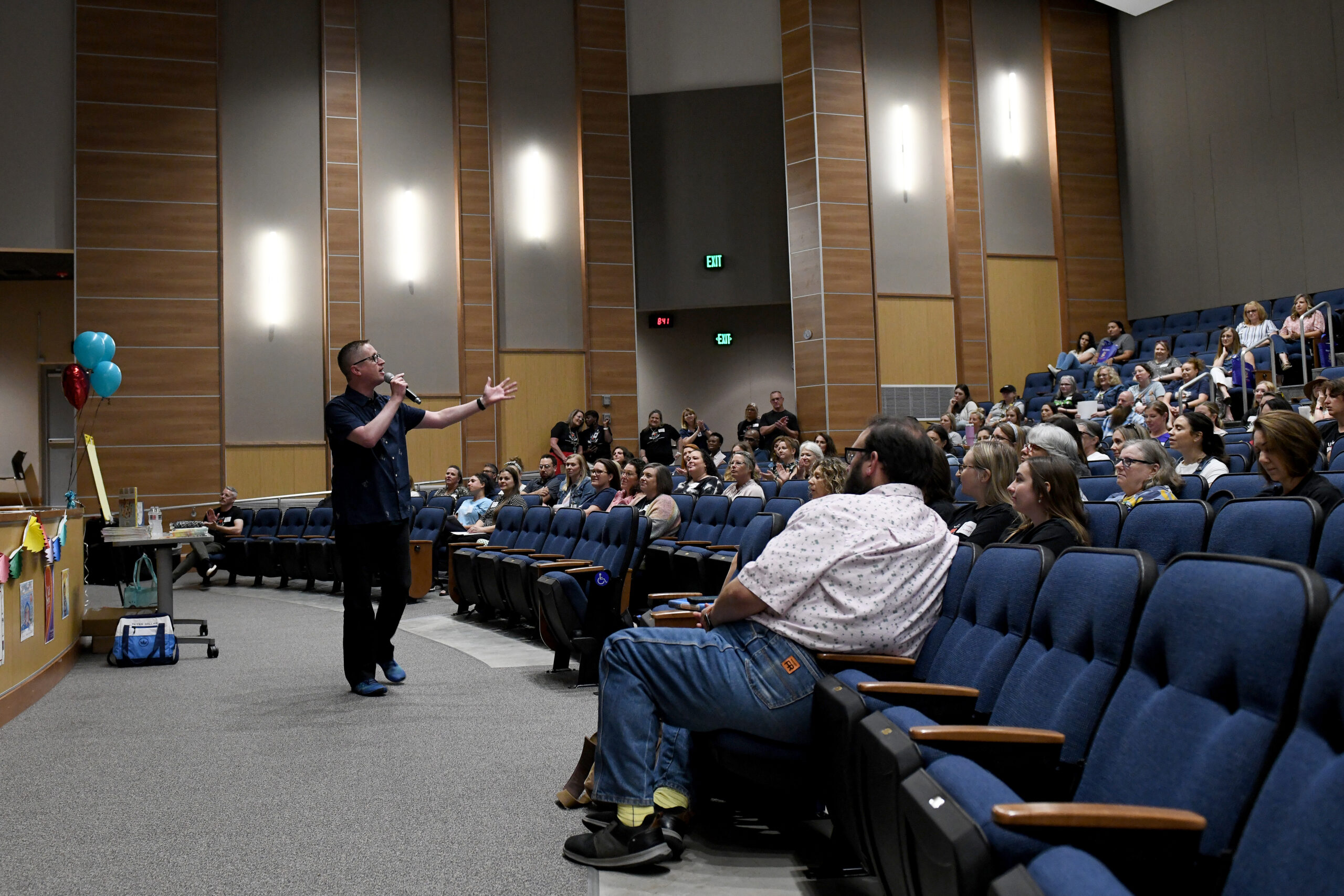 Lit Love Symposium Launches in LISD | Leander ISD News